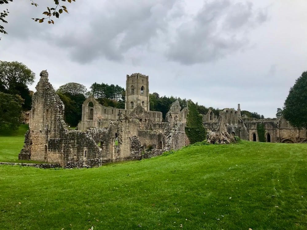 Studley Royal Park including the ruins of Fountains Abbey | World ...