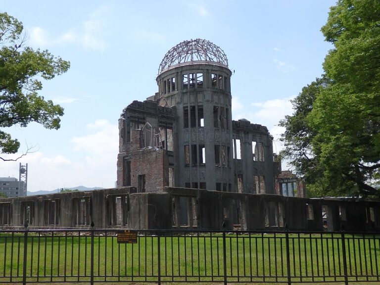 Hiroshima Peace Memorial (Genbaku Dome) | World Heritage Travel